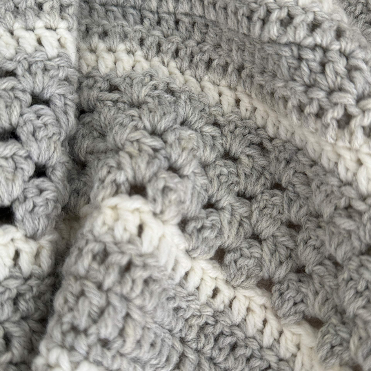 Double Crochet Throw Pattern + VIDEO – TREASURIE