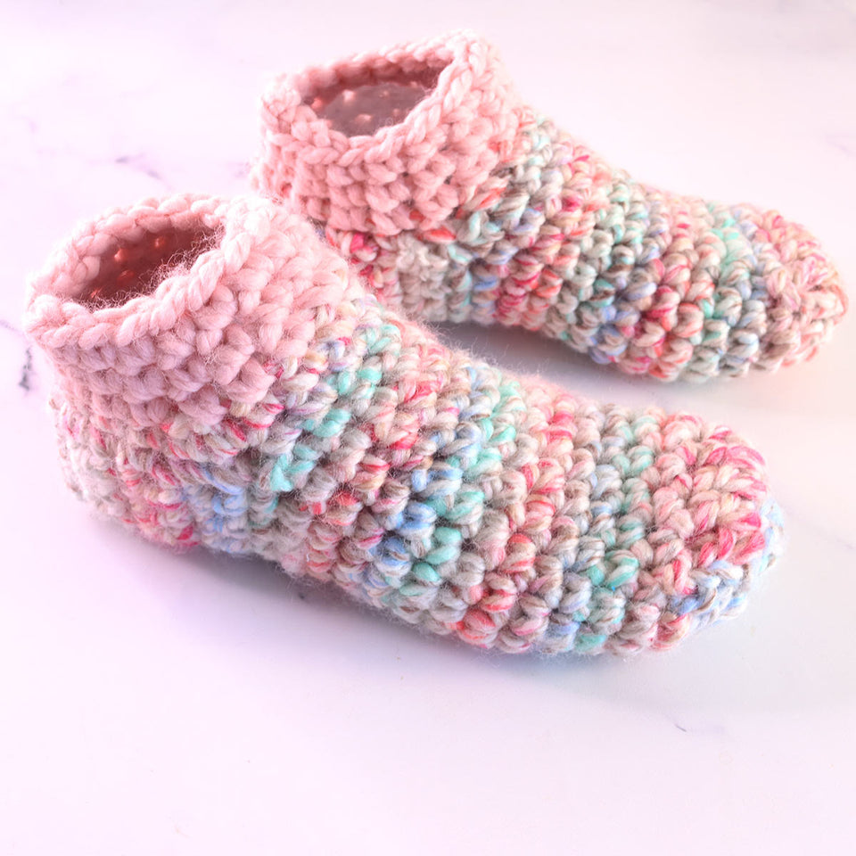 Crochet Chunky Slippers Pattern – TREASURIE