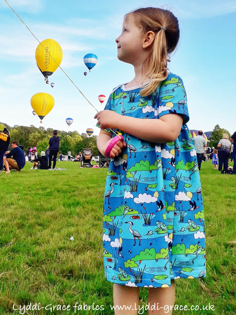 BETTY Girls Dress Sewing Pattern – TREASURIE